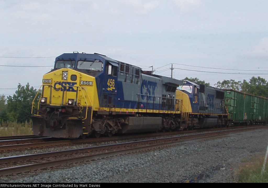 CSX 456 + 753